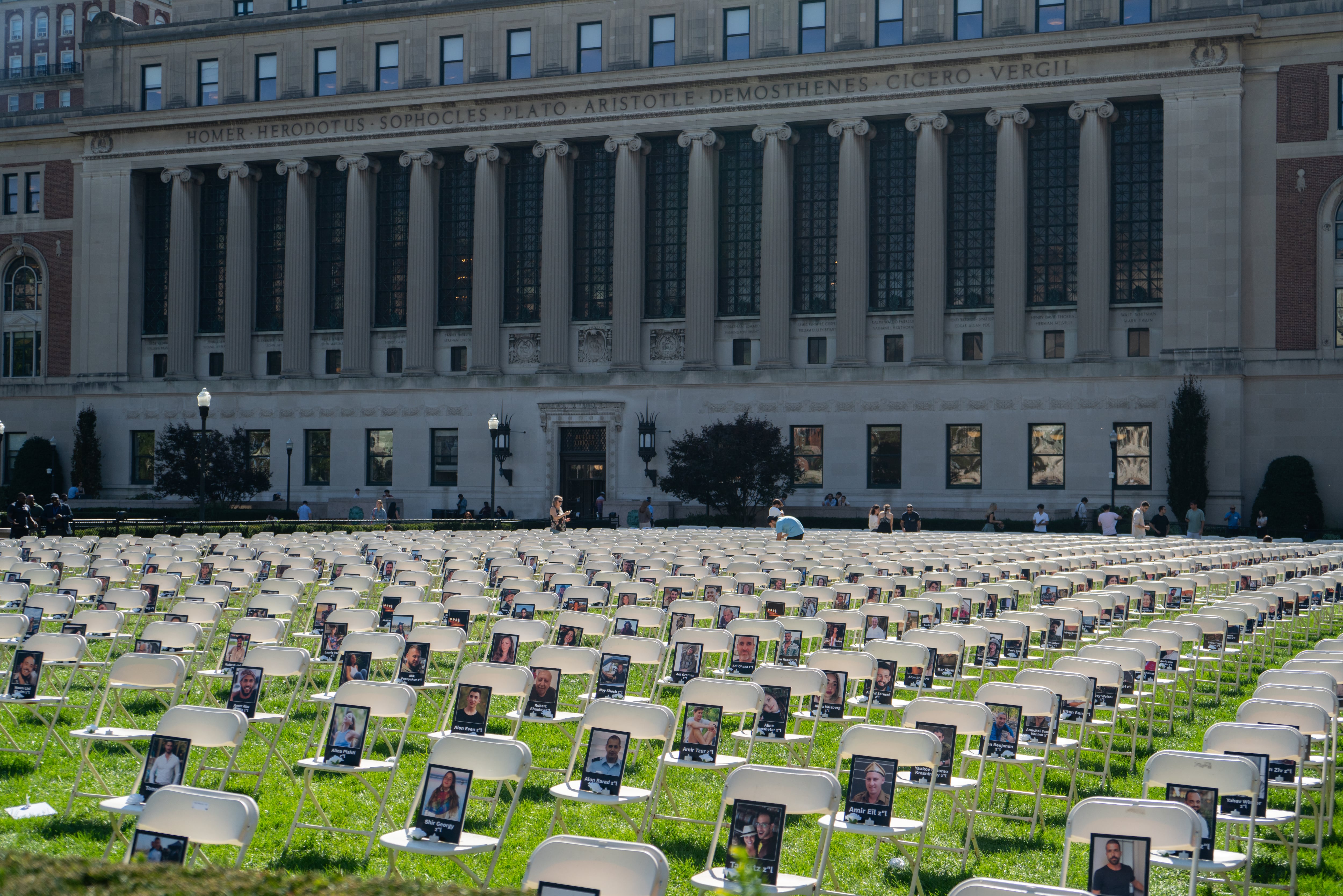 Students Supporting Israel honors Oct. 7 victims with 1,205 empty ...