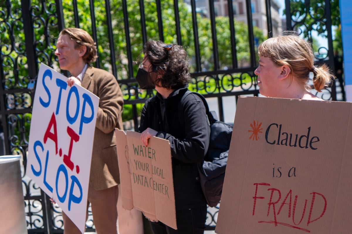 ‘No AI voice at graduation’: Students and faculty protest Columbia’s ...