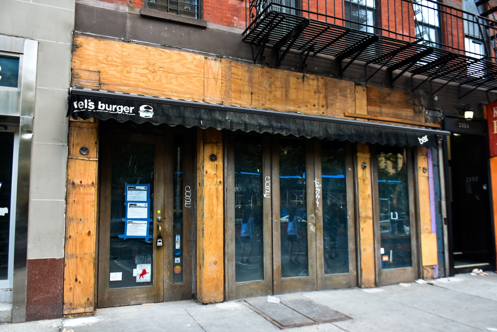 Raising Cane’s set to open in fall 2025 at previous site of Mel’s Burger Bar