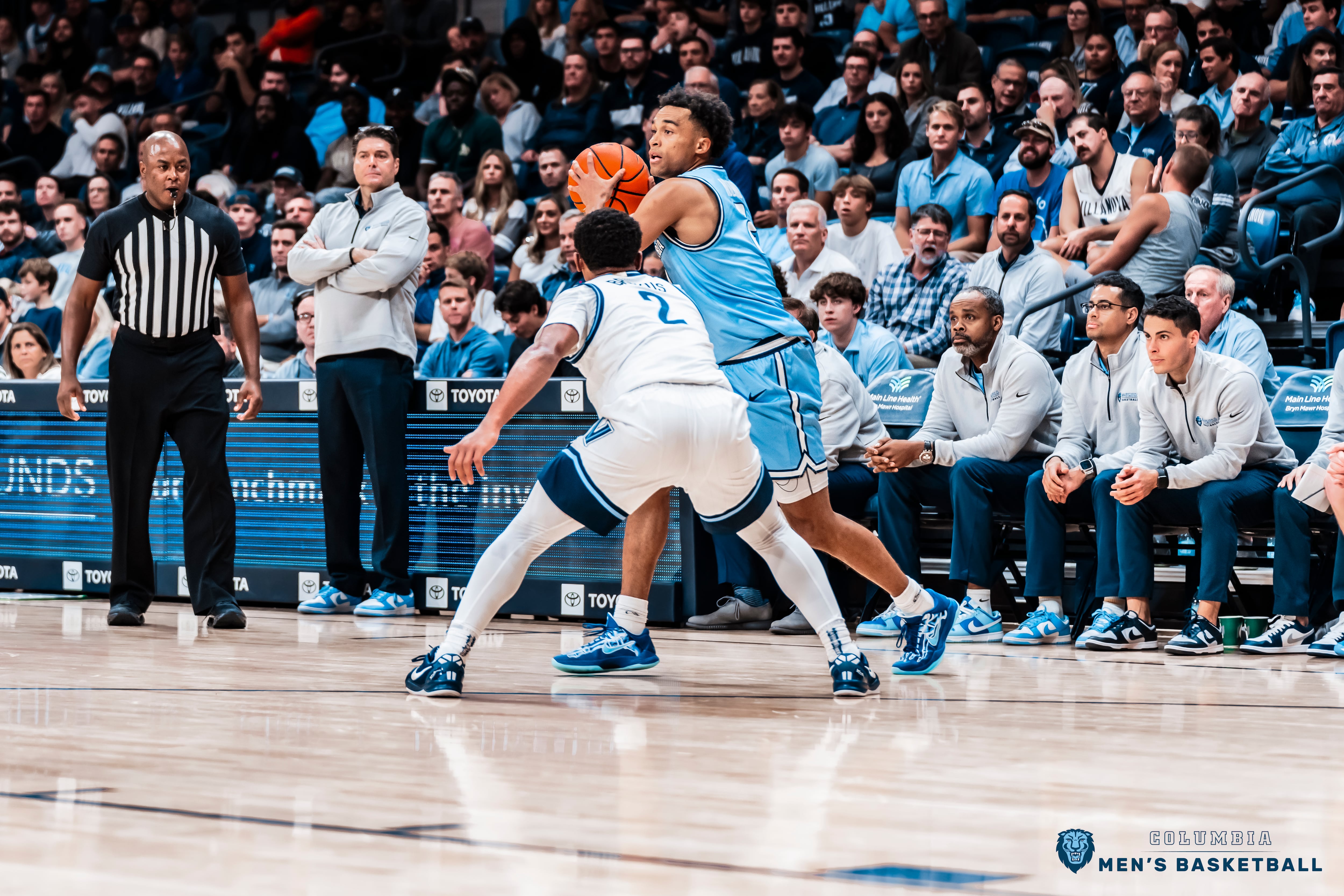 Men’s basketball upsets Villanova, secures best season start since 2012