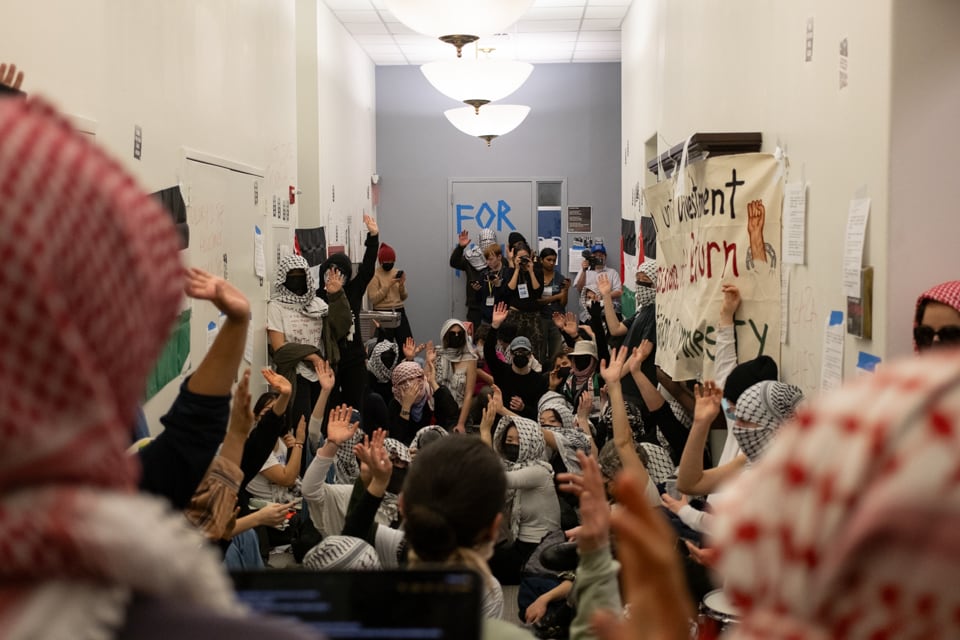 Protesters stage sit-in outside Barnard dean’s office